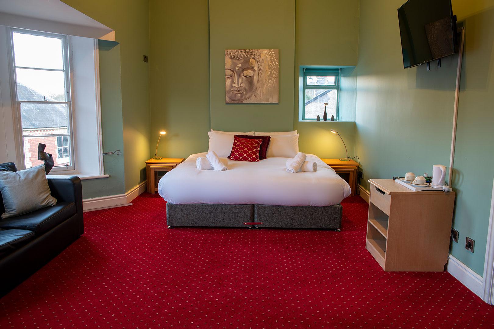 The Knighton Hotel - Book Serviced Accommodations, Short Term Rentals ...